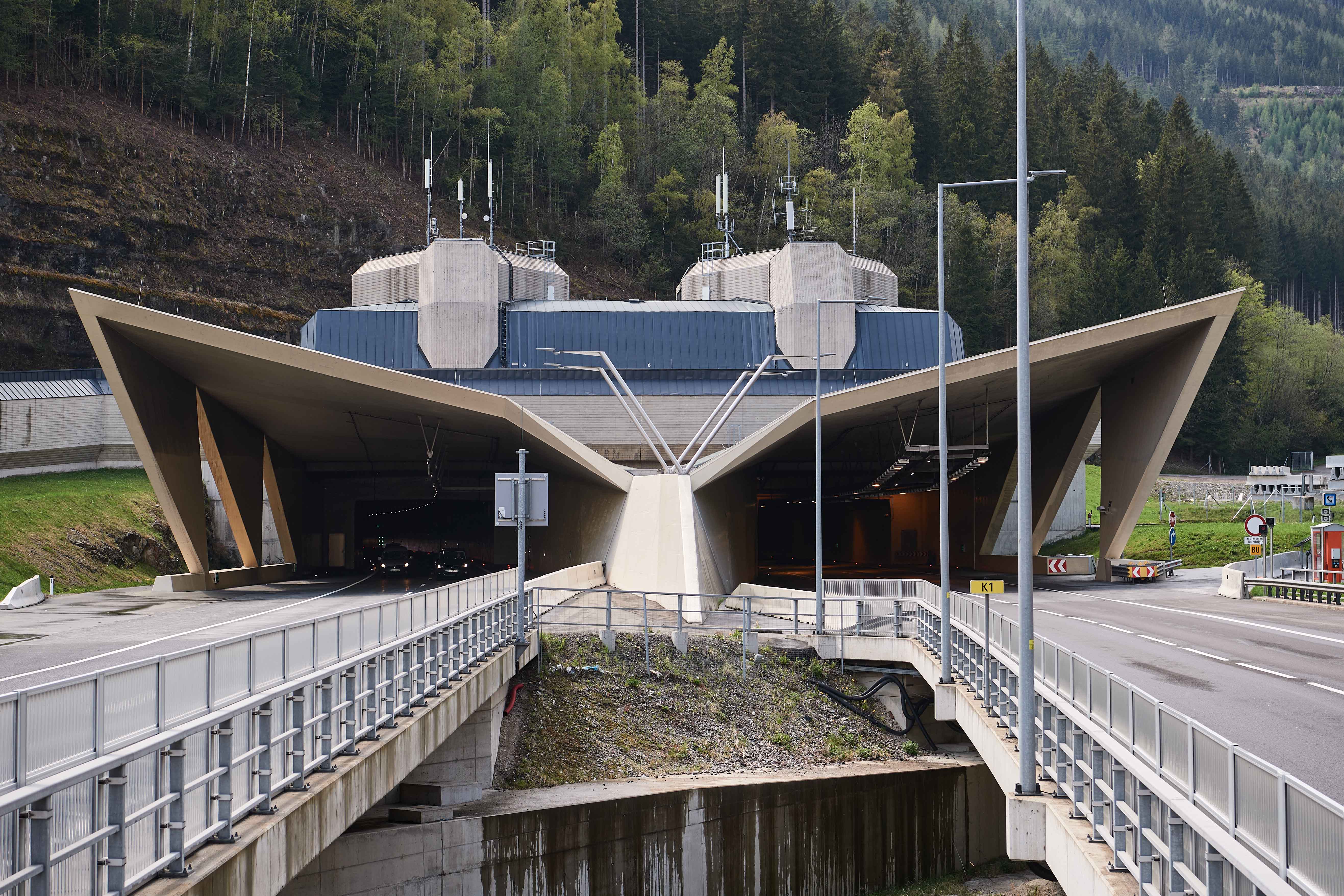 Instandhaltungstechnik – „Viel mehr als nur ein Lamperl wechseln ...